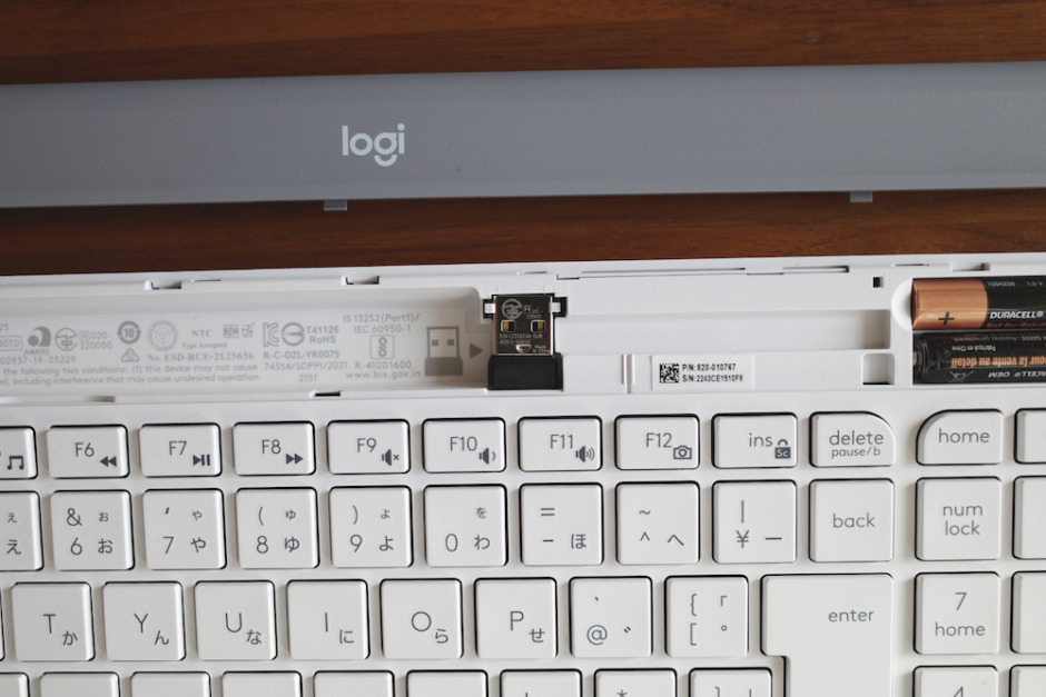 logicool ワイヤレスキーボード&マウスセットMK470 レビュー｜薄くて静か、かわいいミニマルデザイン | gadgetlogy
