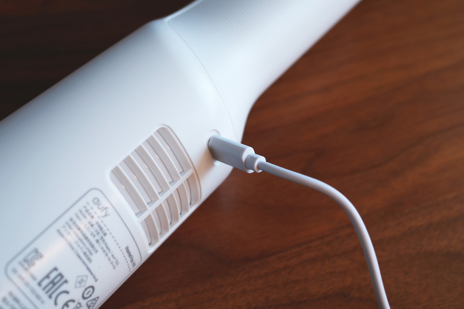 Anker Eufy HomeVac H11 レビュー｜さっと手軽に使えてメンテナンスも簡単なコンパクトハンディクリーナー | gadgetlogy